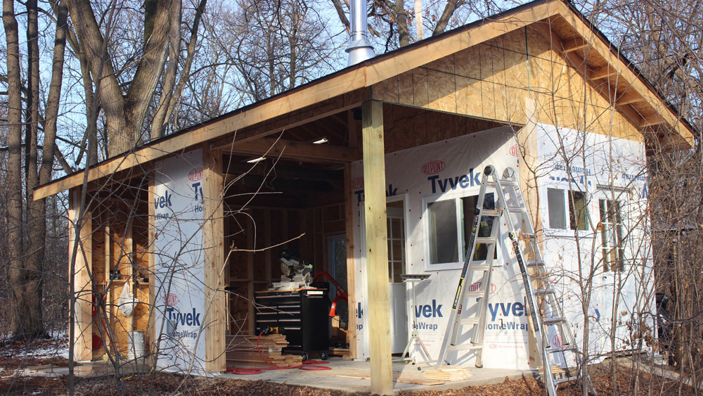 Finishing Up Building a Barn | The Down to Earth Woodworker