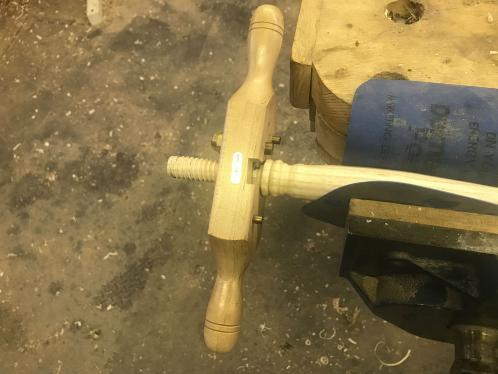 Woodturning a Threaded-Handle Ceremonial Gavel | Turning the Corner